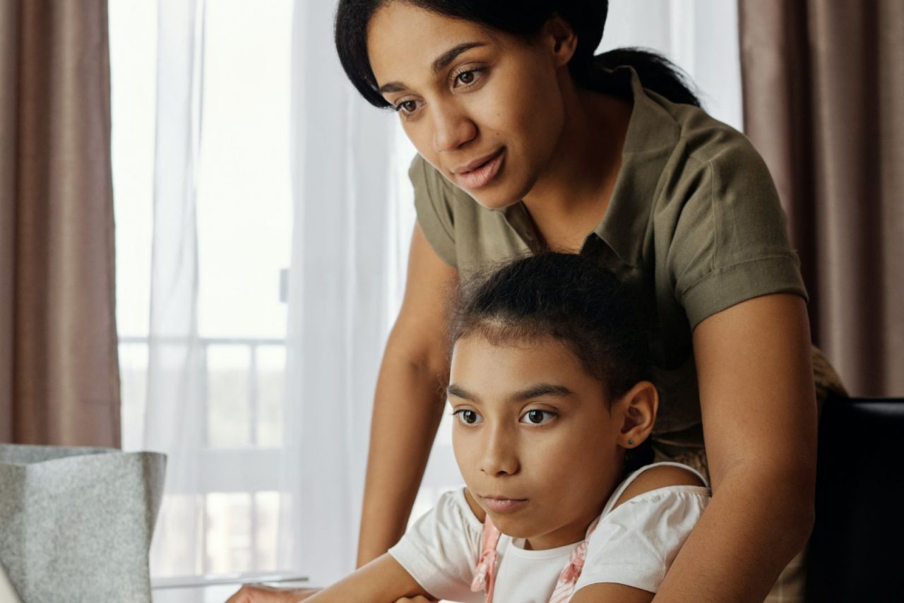 Finding it Difficult to Talk to Children - 3 Expert Tips - Sonal Dave